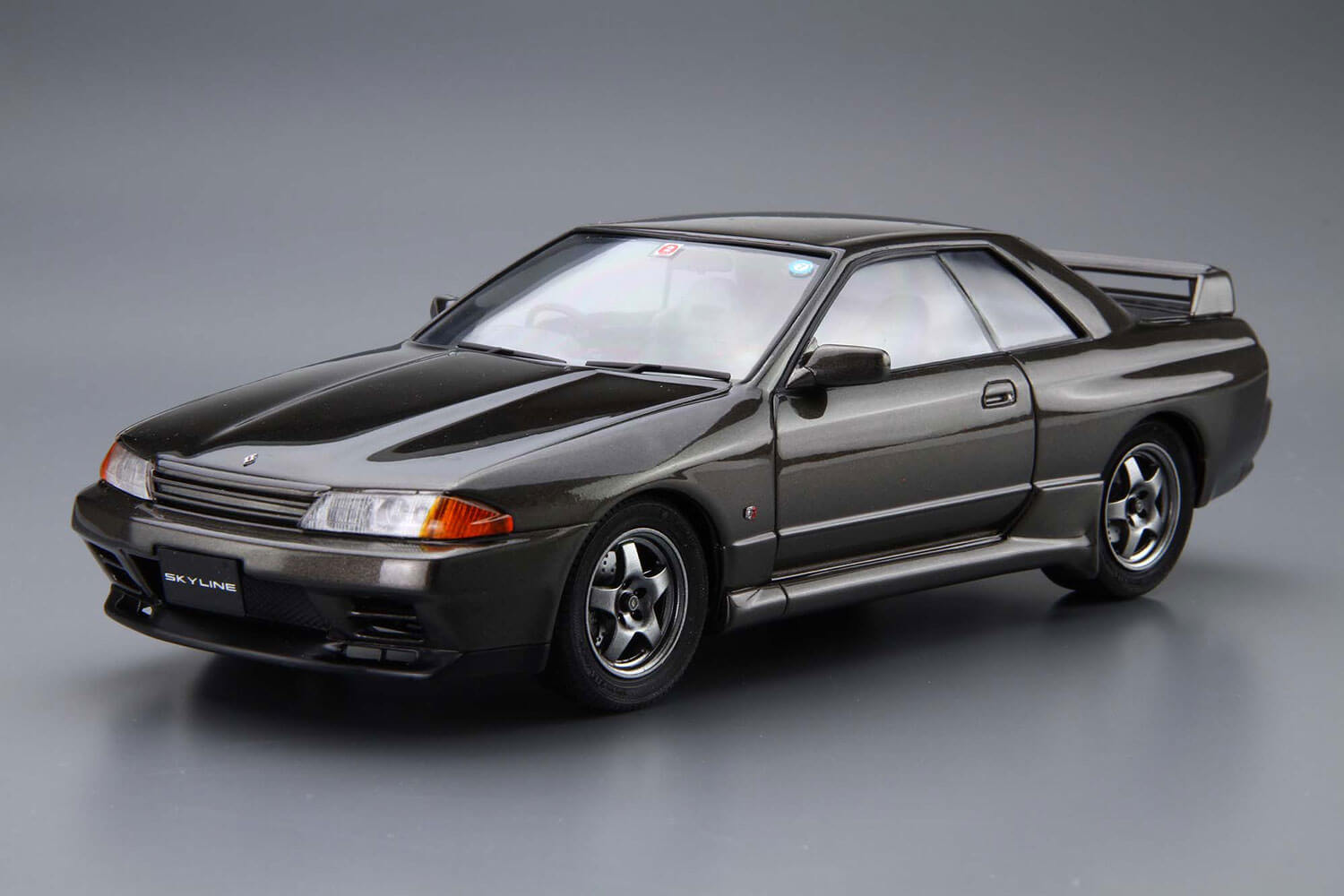1/24 Aoshima Model Car #12 Nissan Skyline GT-R 1989 - Otaku Middle East ...