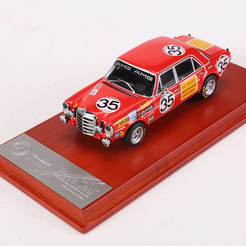 1/64 Liberty 64 Mercedes-Benz 300SEL 6.8 AMG Rote Sau Red - Otaku ...